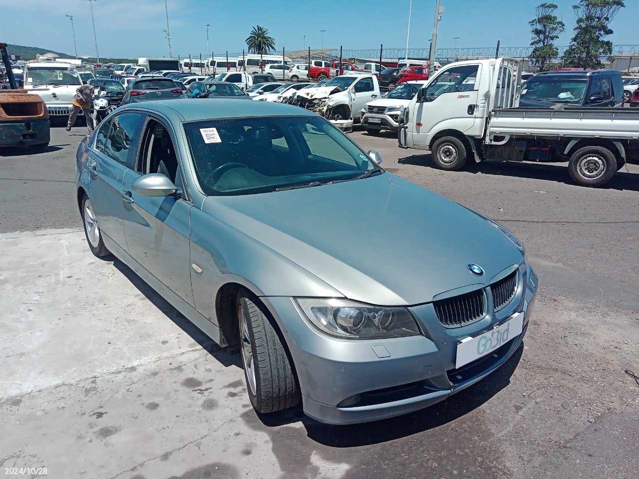 2006 BMW 323i A/T (E90), GoBid Durban, C2TK0ID0