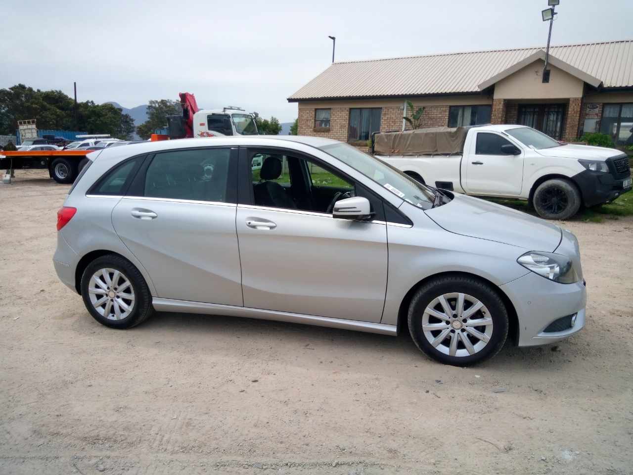 2012 MERCEDES-BENZ B 180 CDI BE A/T, GoBid George , ZS7Y5XNF