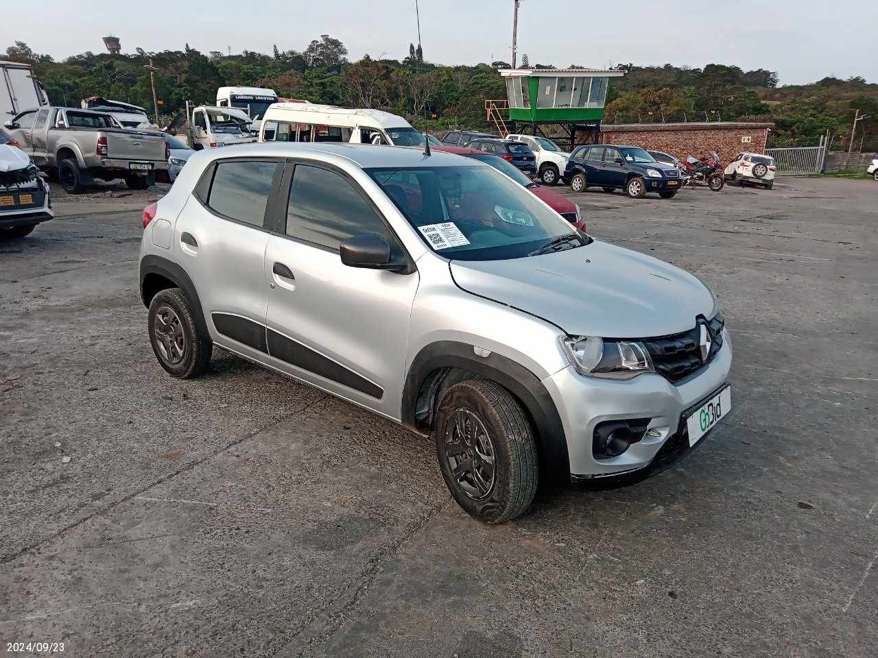 2016 RENAULT KWID 1.0 DYNAMIQUE 5DR, GoBid East London, LYR8HUOG