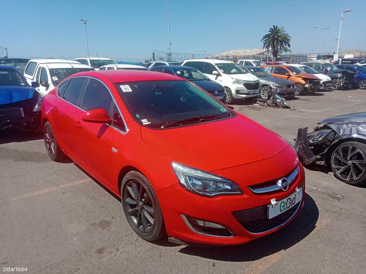 2014 OPEL ASTRA 1.6T COSMO, GoBid Durban, RGWKUZGS