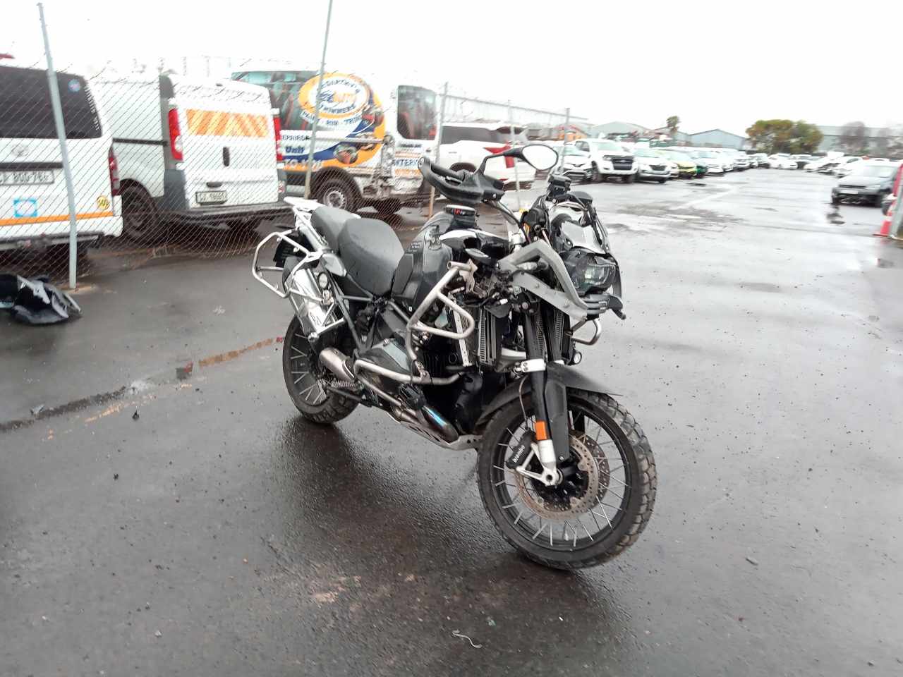 2017 BMW R 1200 GS ADV (K51 FULL SPEC), GoBid Cape Town, VRQTUXZ5