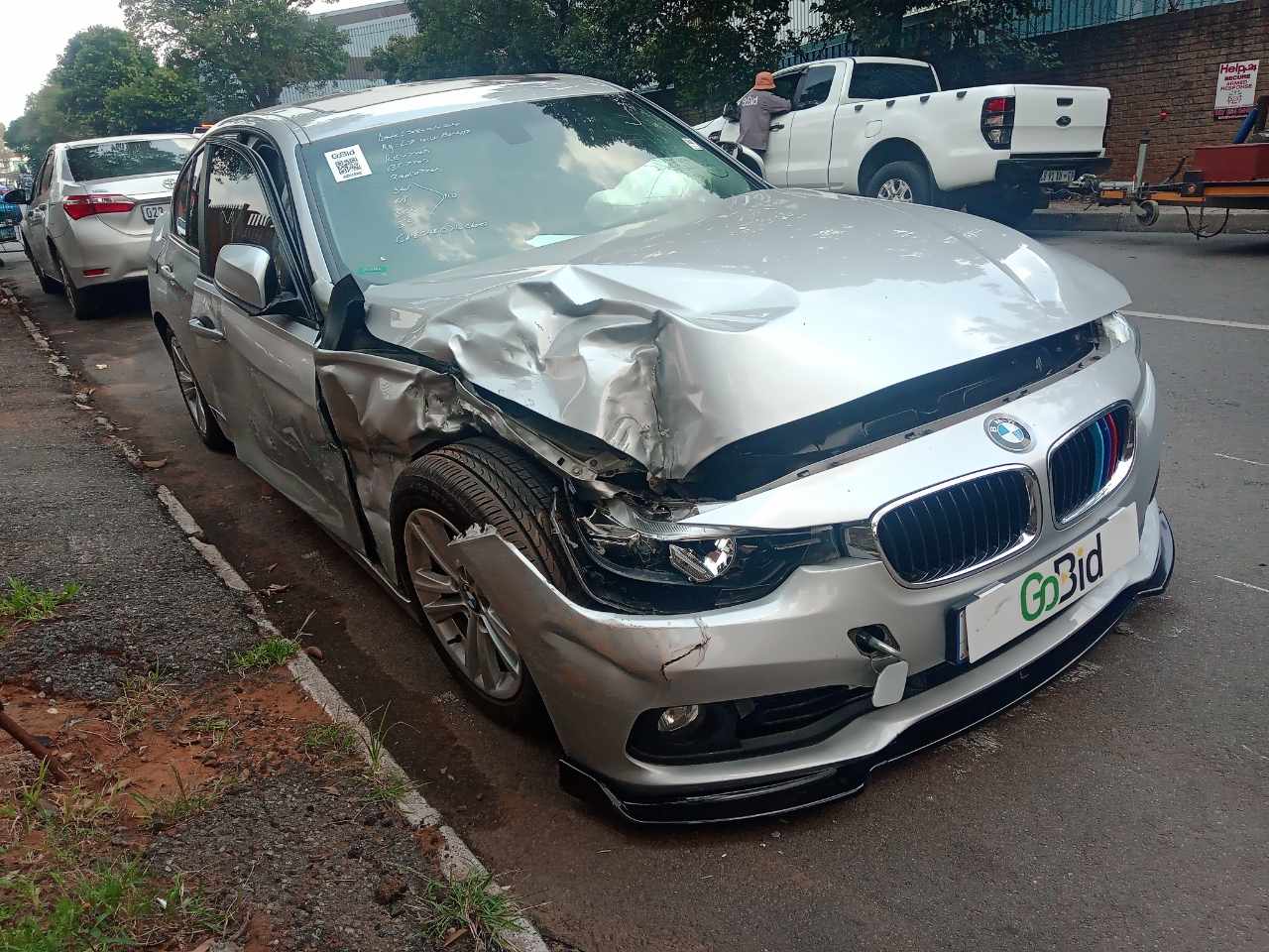2017 BMW 318i A/T (F30), GoBid Johannesburg, SN4KK49X
