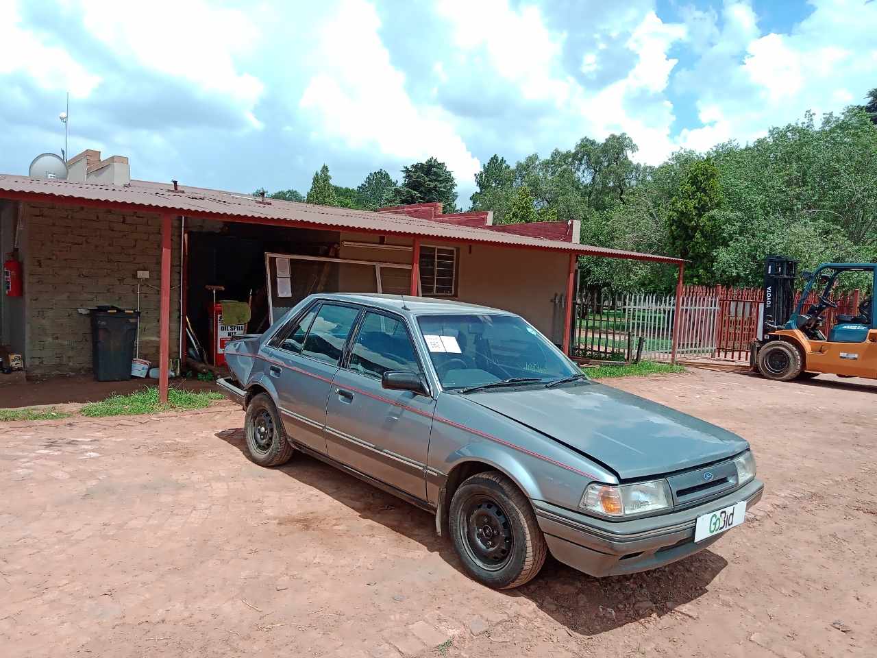 1991 FORD METEOR 1600 GLE, GoBid Vanderbijlpark, C7MT4DZB