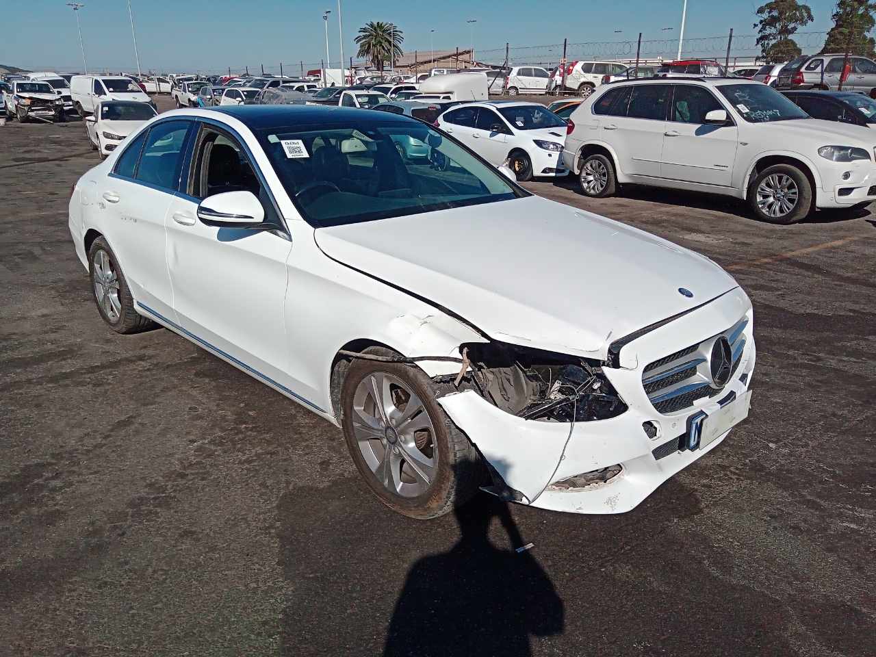 2016 MERCEDES-BENZ C180, GoBid Durban, FLM3J9Z5